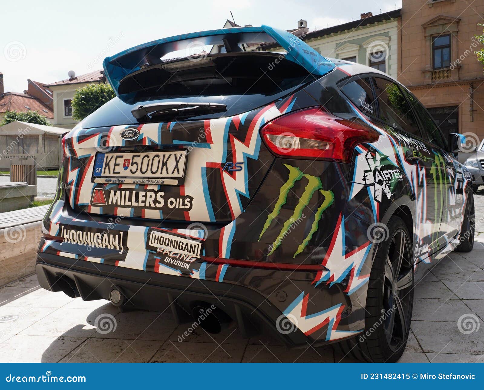 Ford Modern Sports Car-engine with Tuning and ModificationsInterior ...