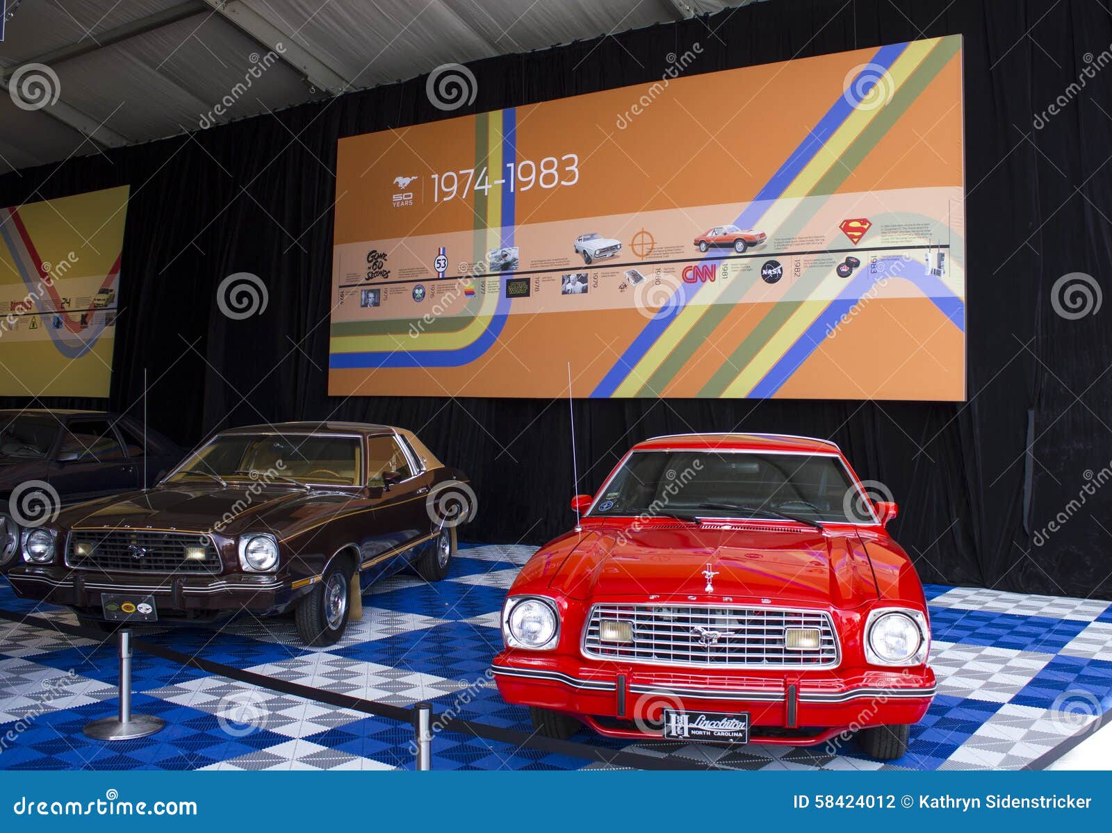 Ford Mustang Display 1974 fotografía editorial. Imagen de carolina ...