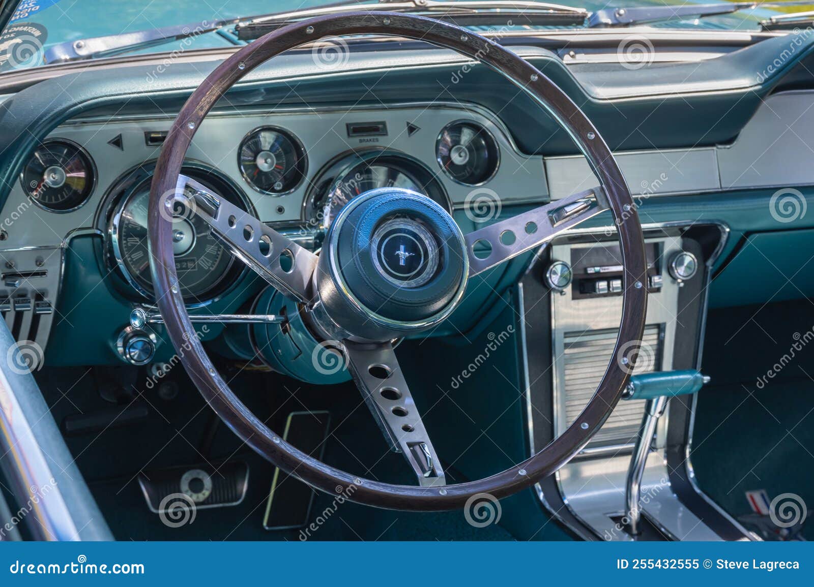 1967 ford mustang gta imagem editorial. Imagem de mostra - 255432555 1967 ford mustang gta imagem editorial. Imagem de mostra - 255432555