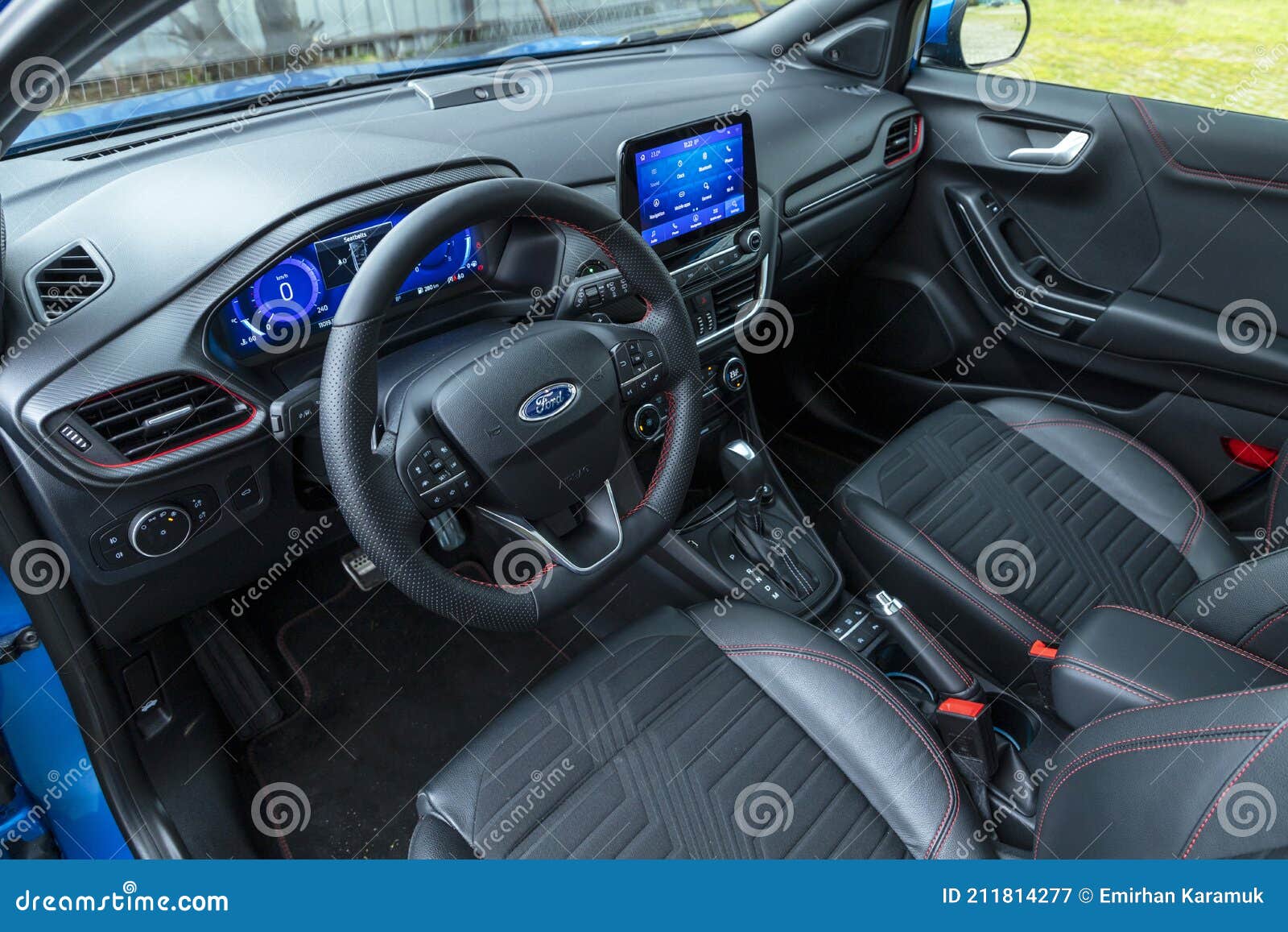 Ford Puma editorial photography. Image of interior, button - 211814277