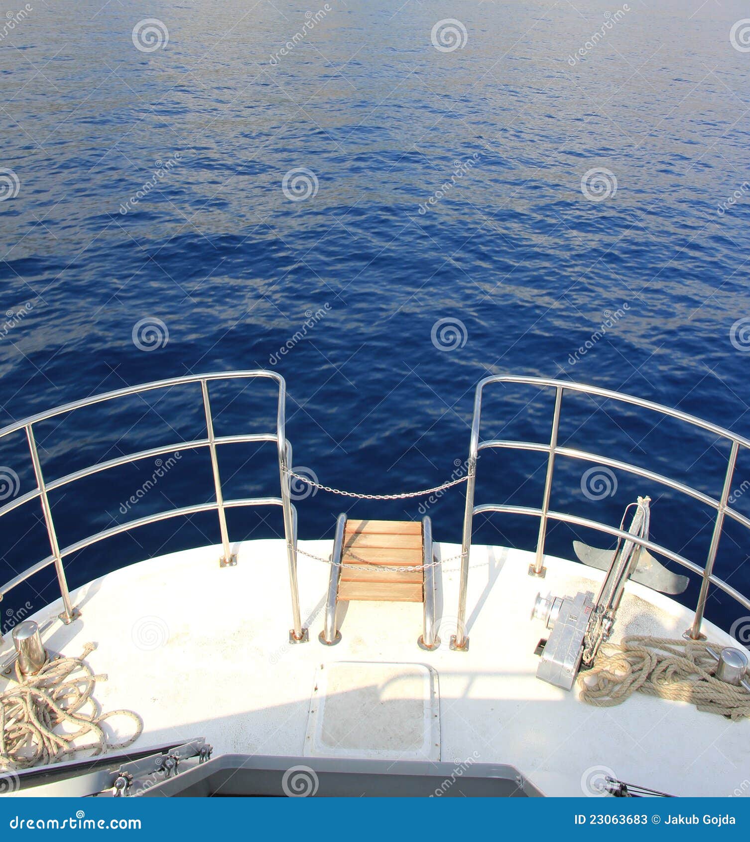 Fore ship of boat stock image. Image of fish, nature - 23063683