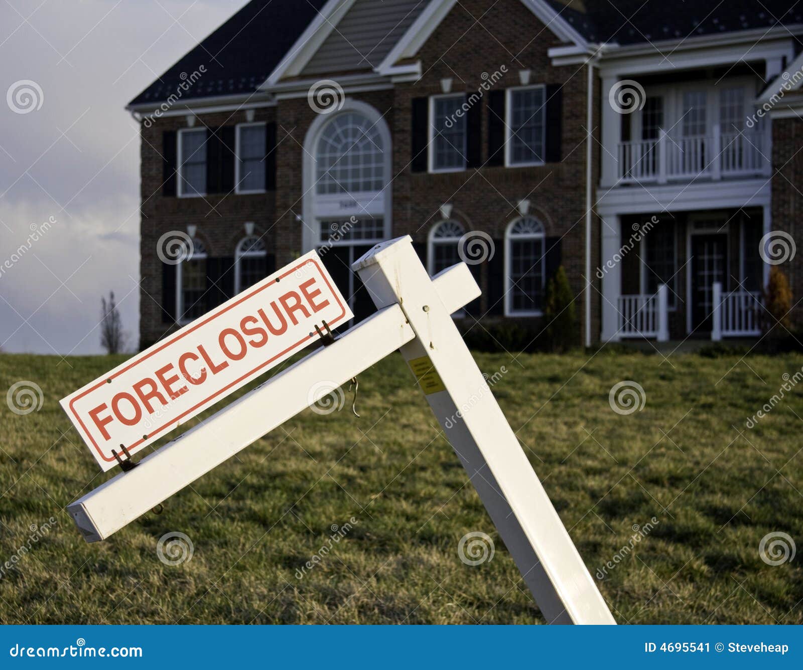 Foreclosure Sign by house stock image. Image of front - 4695541
