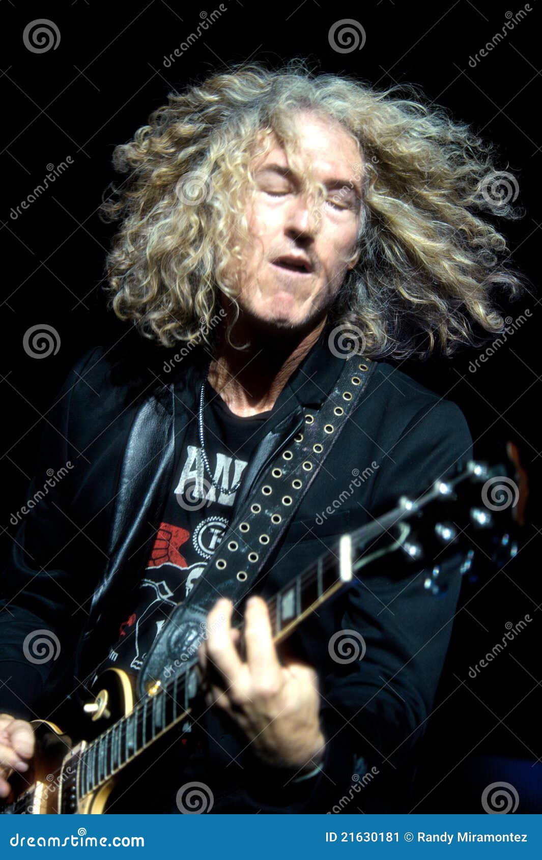 Foreigner editorial photo. Image of eclipse, entertainment - 21630181