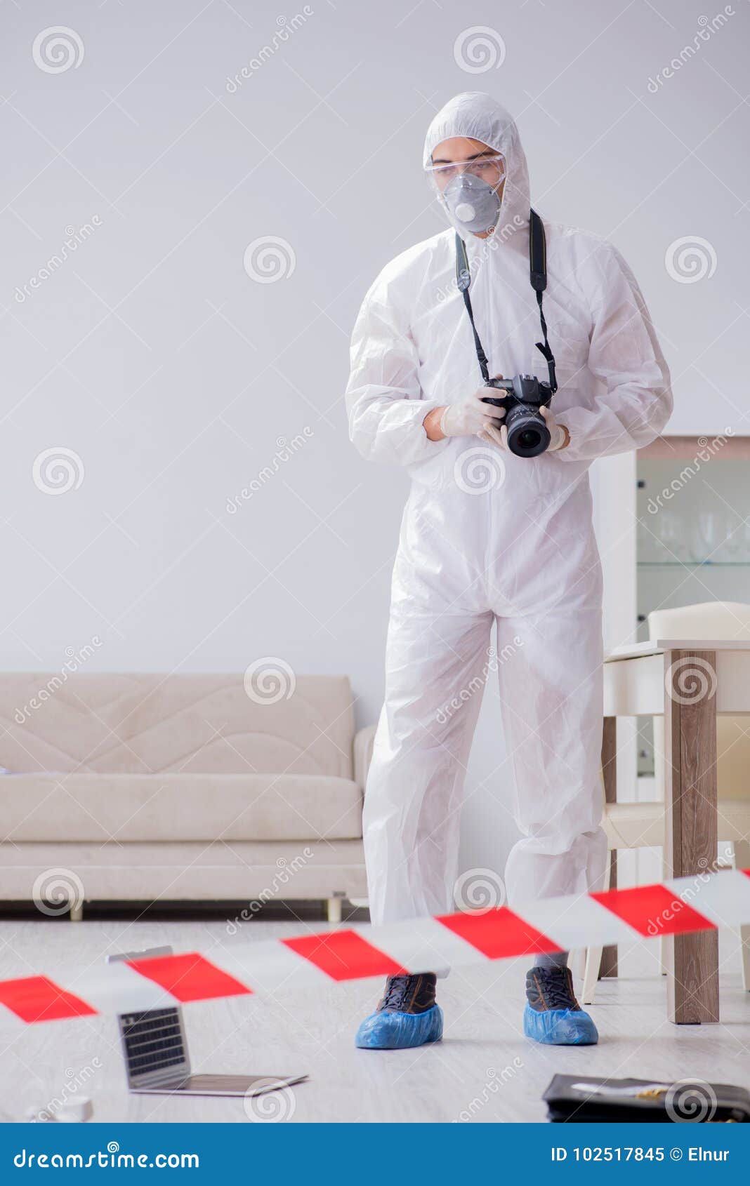 The Forensic Expert at Crime Scene Doing Investigation Stock Image ...