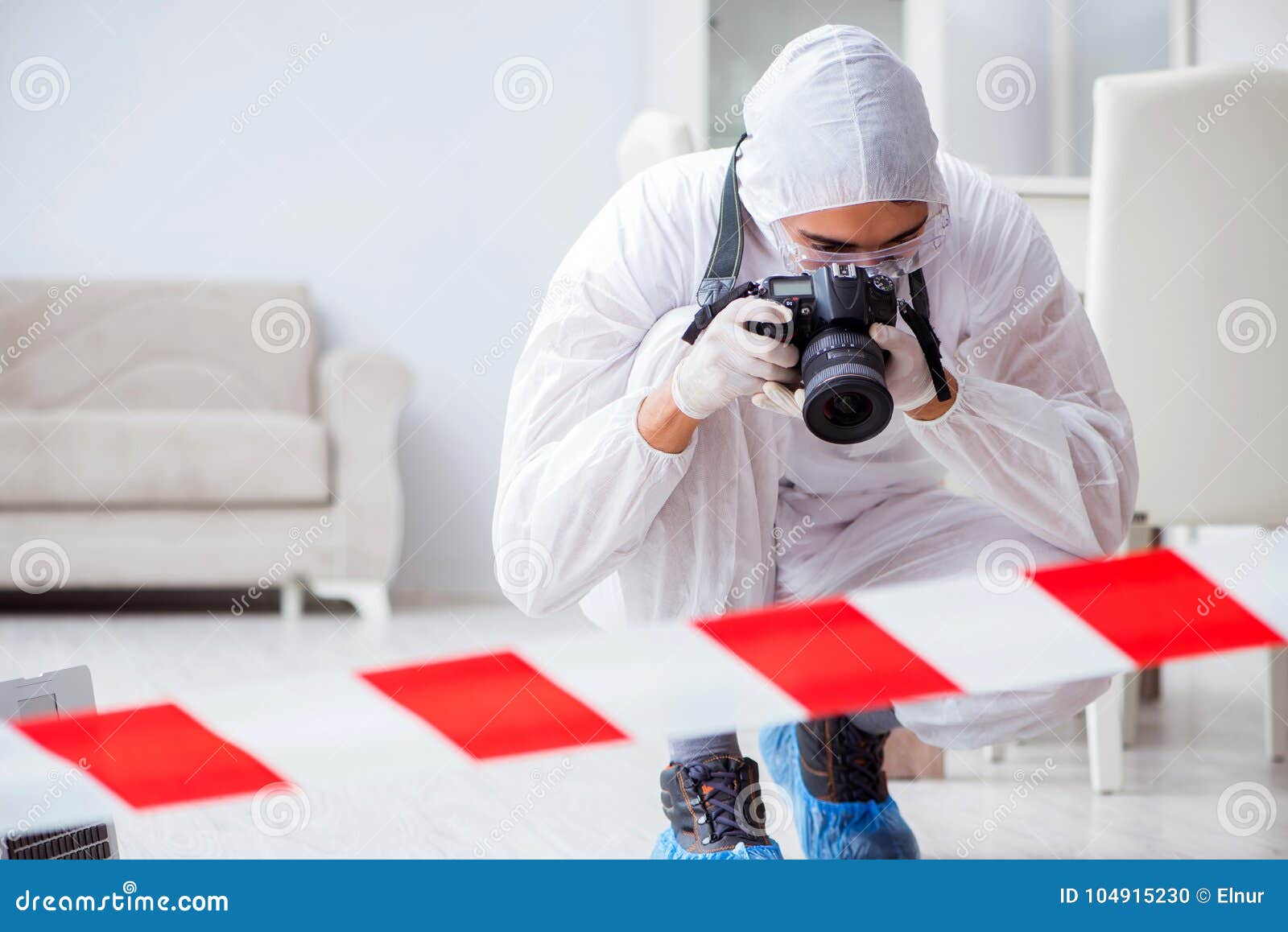 The Forensic Expert at Crime Scene Doing Investigation Stock Photo ...