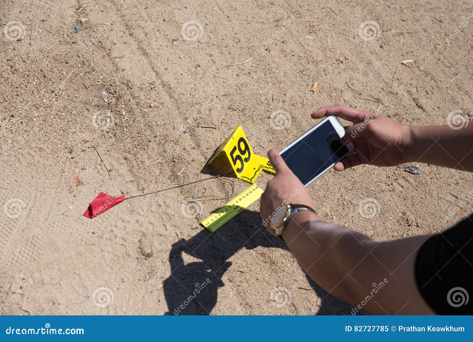 Forensic Hand Use Mobile Phone Take Picture of Evidence with Evidence ... Forensic Hand Use Mobile Phone Take Picture of Evidence with Evidence ...