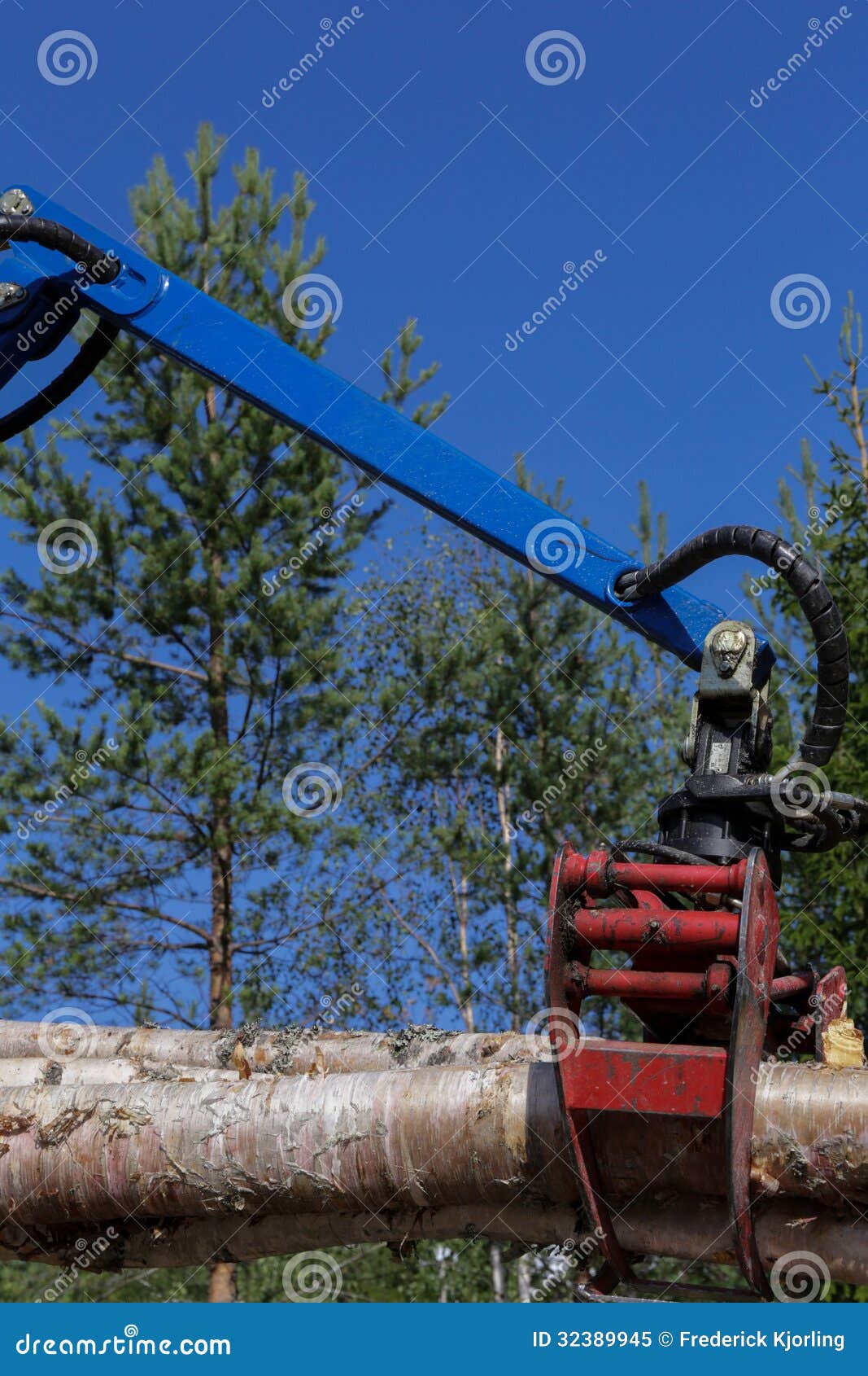 Forestry machine stock image. Image of loading, forwarders - 32389945