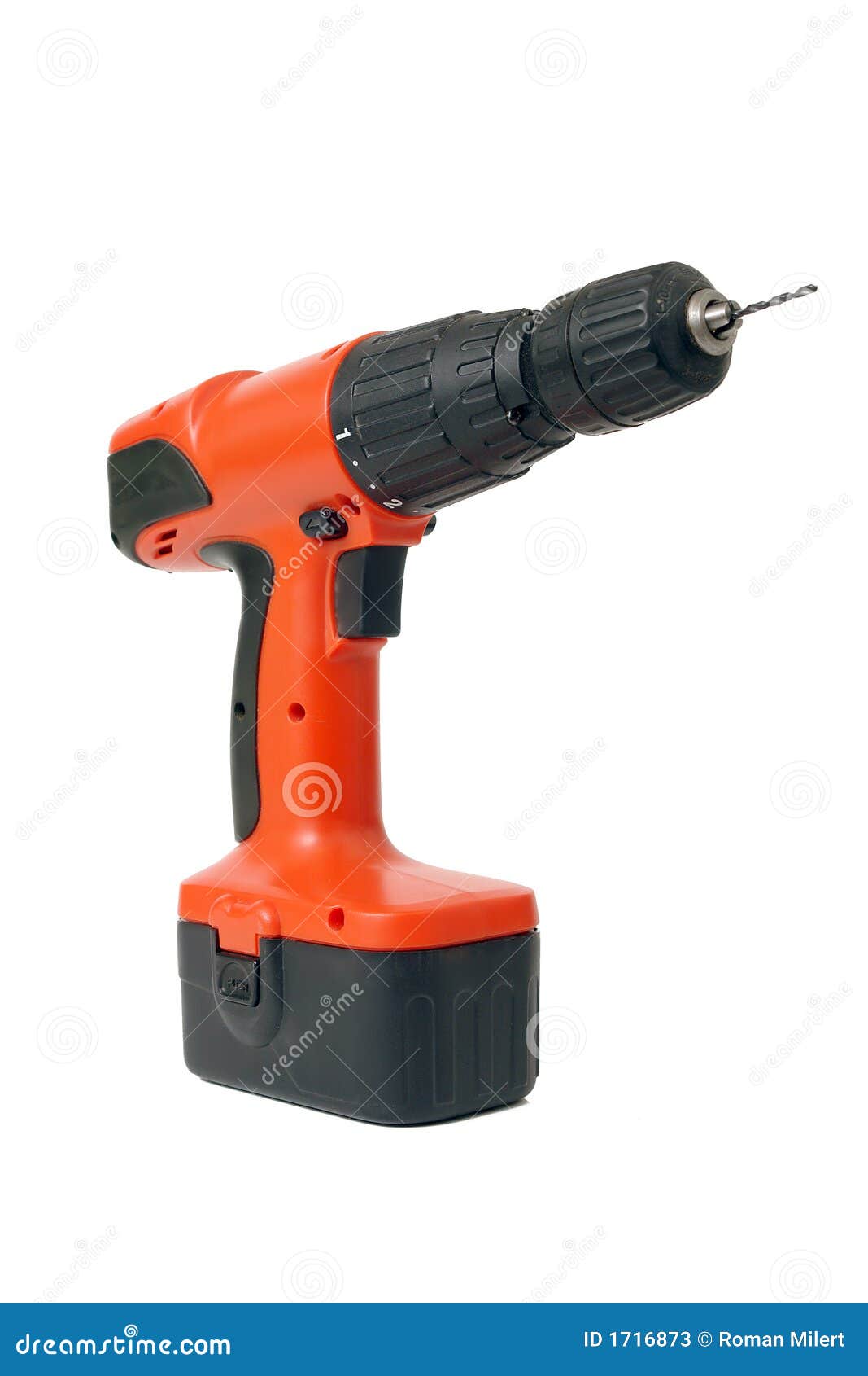 Foreuse avec le foret image stock. Image du main, trou - 1716873