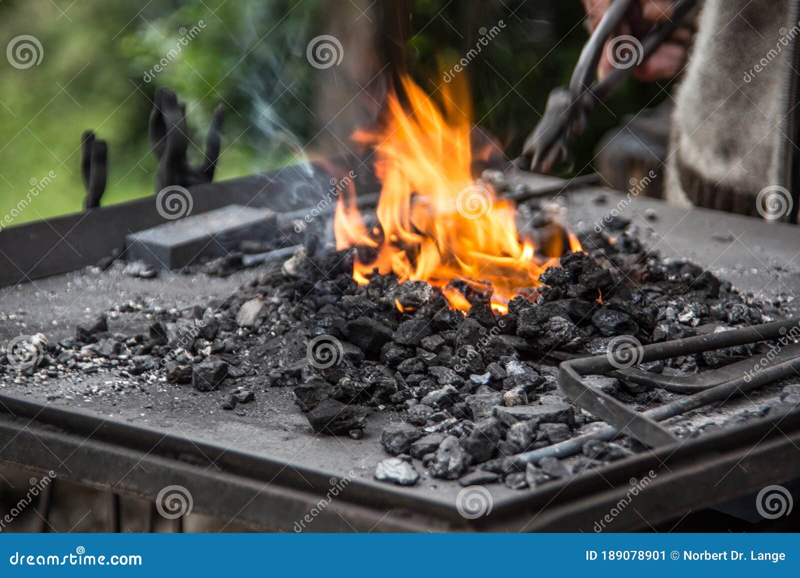 Forge Fire with Blazing Flames Stock Image - Image of melt, heat: 189078901