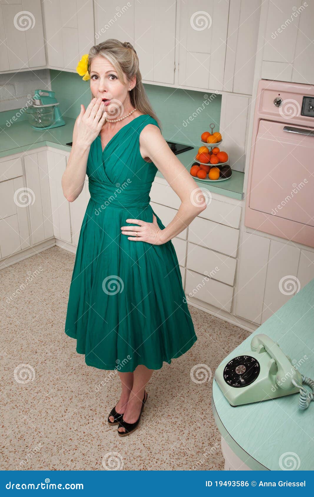 Forgetful Woman stock photo. Image of memory, feminine - 19493586