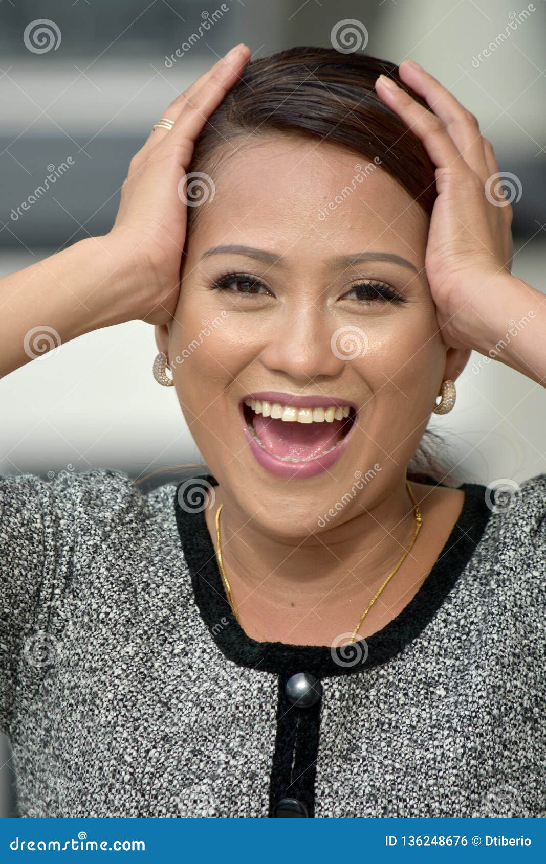 Forgetful Young Woman stock photo. Image of forgotten - 136248676