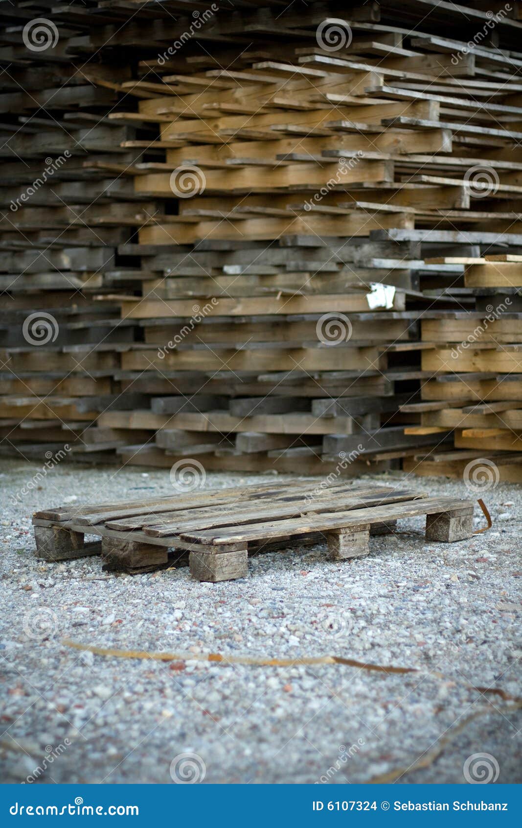 Damaged Pallet Rack Stock Photos - Free & Royalty-Free Stock Photos ...