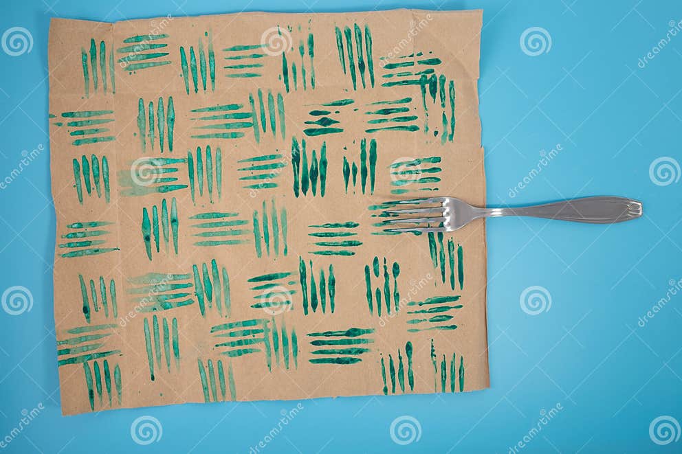 Fork and Paint Decorative Stamp Tutorial, DIY Personalized Wrapping ...