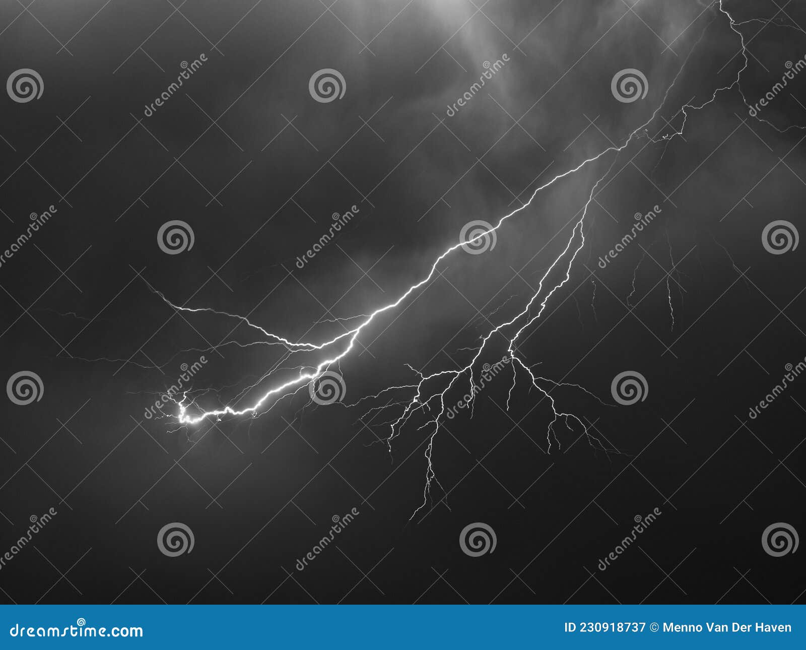 Lightning Bolt with Many Side Branches Stock Image - Image of chase ...