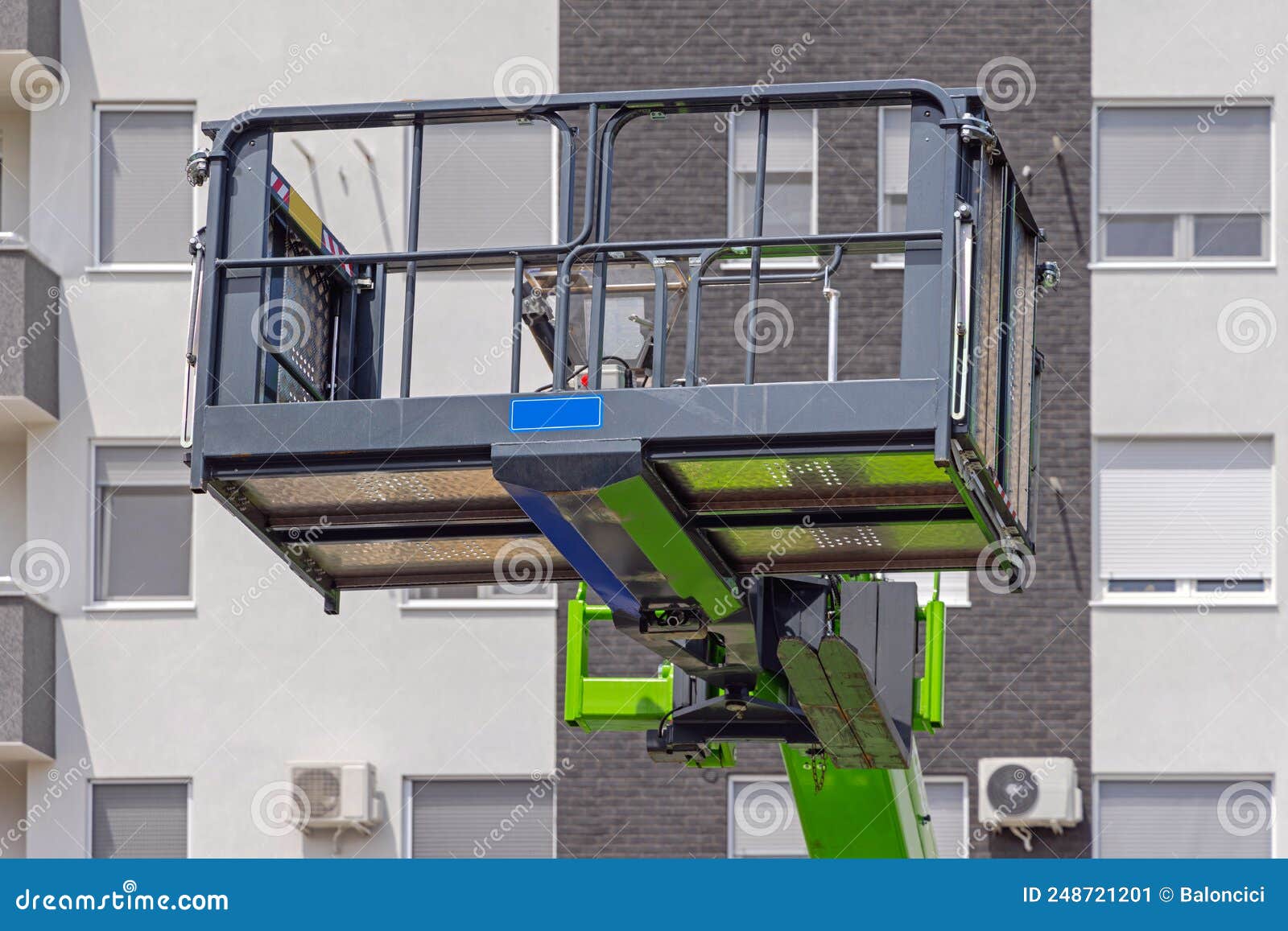 Forklift Attachment Platform Stock Image - Image of attachment, lift ...