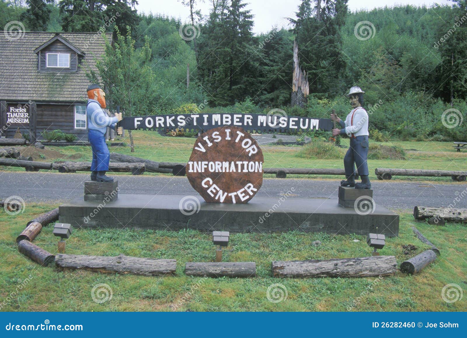Forks timber museum editorial image. Image of visitor - 26282460