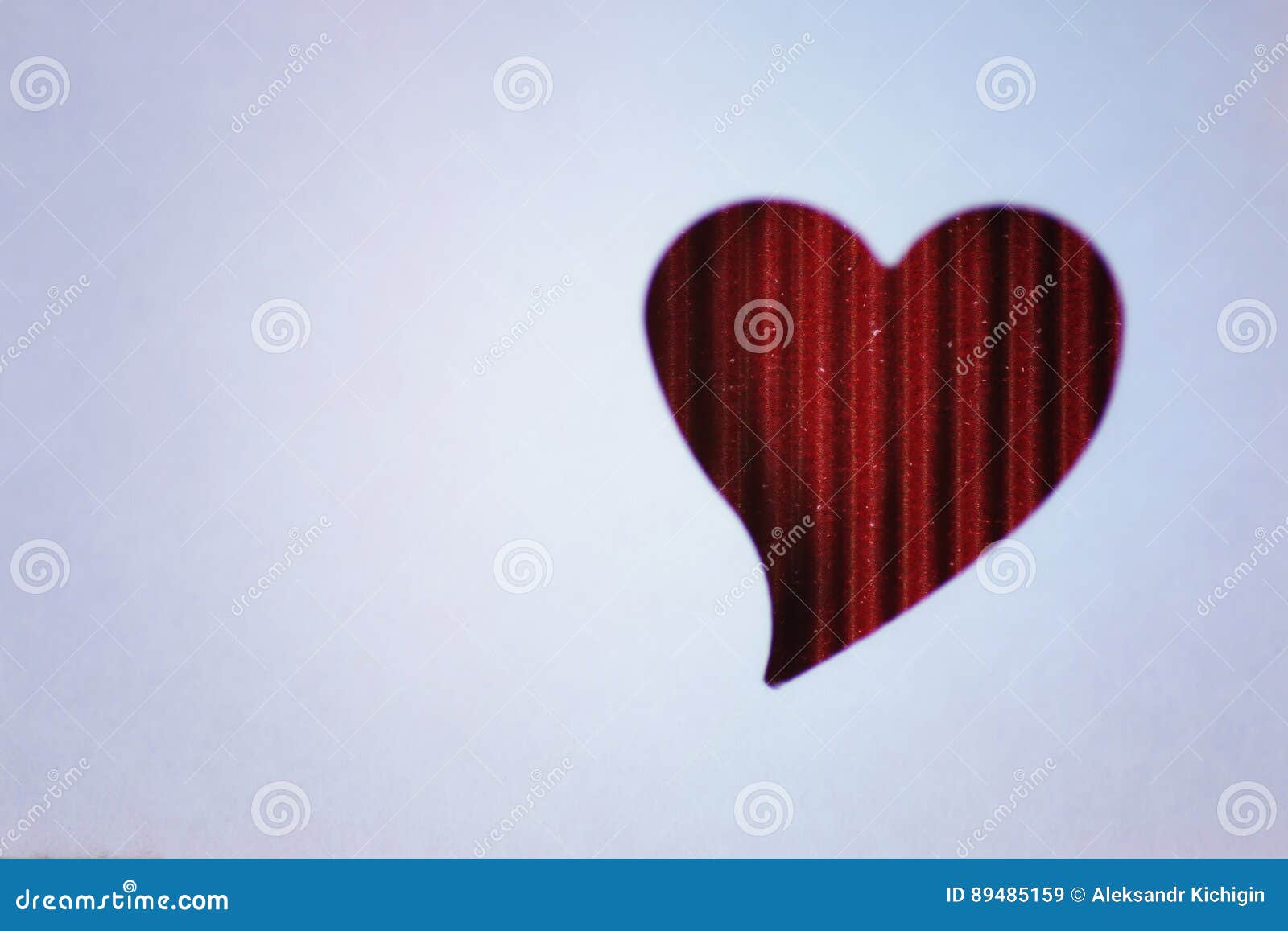 Forma Del Cuore Del Cartone Immagine Stock - Immagine di giorno, vuoto ...