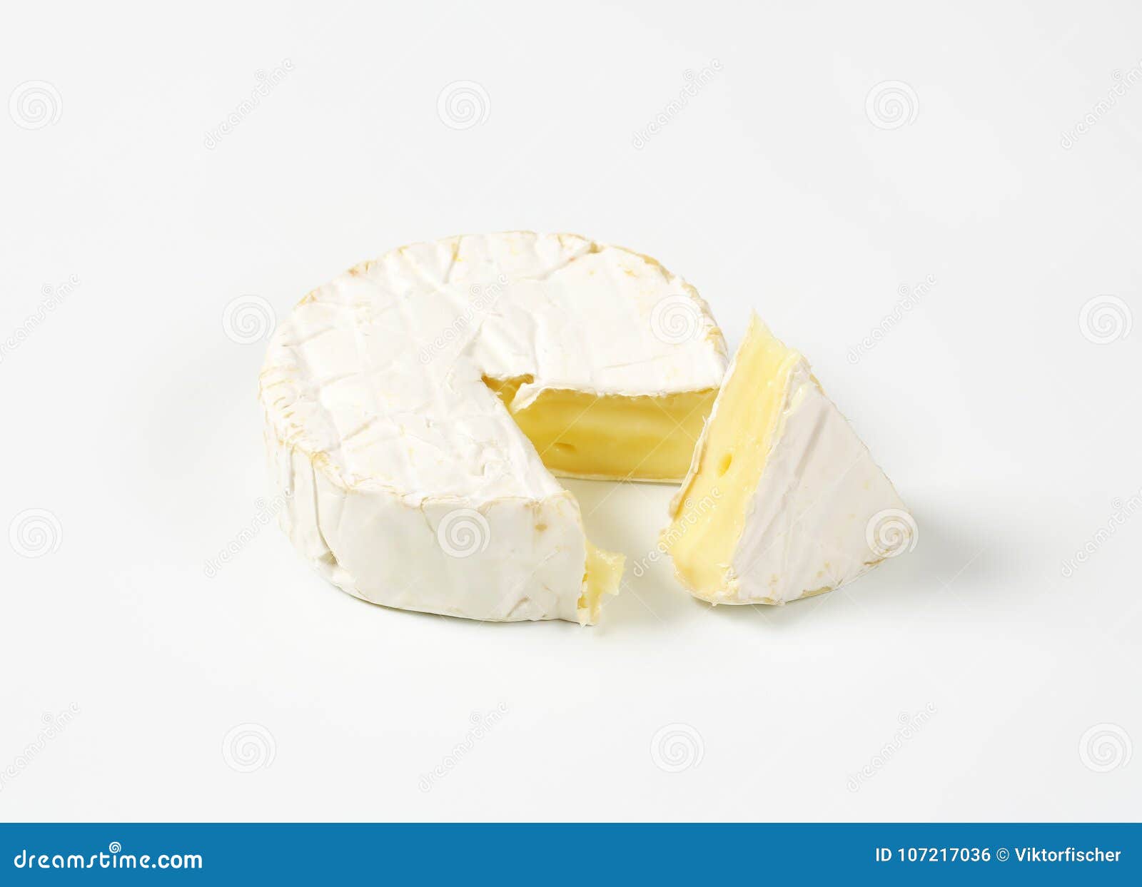 Formaggio Con La Scorza Bianca Fotografia Stock - Immagine di morbido ...