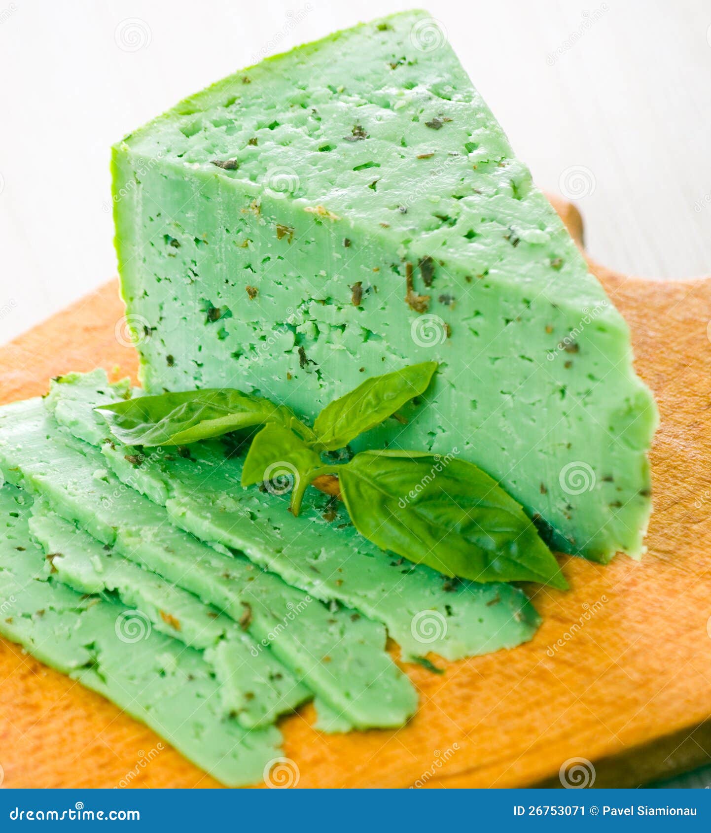 Formaggio Verde Di Basiron Pesto Immagine Stock - Immagine di sfondo ...