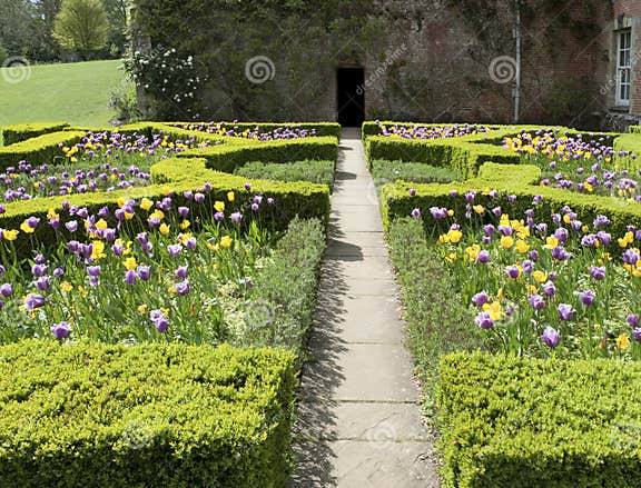 Formal English Garden in Spring Stock Photo - Image of trees, beds: 9190980