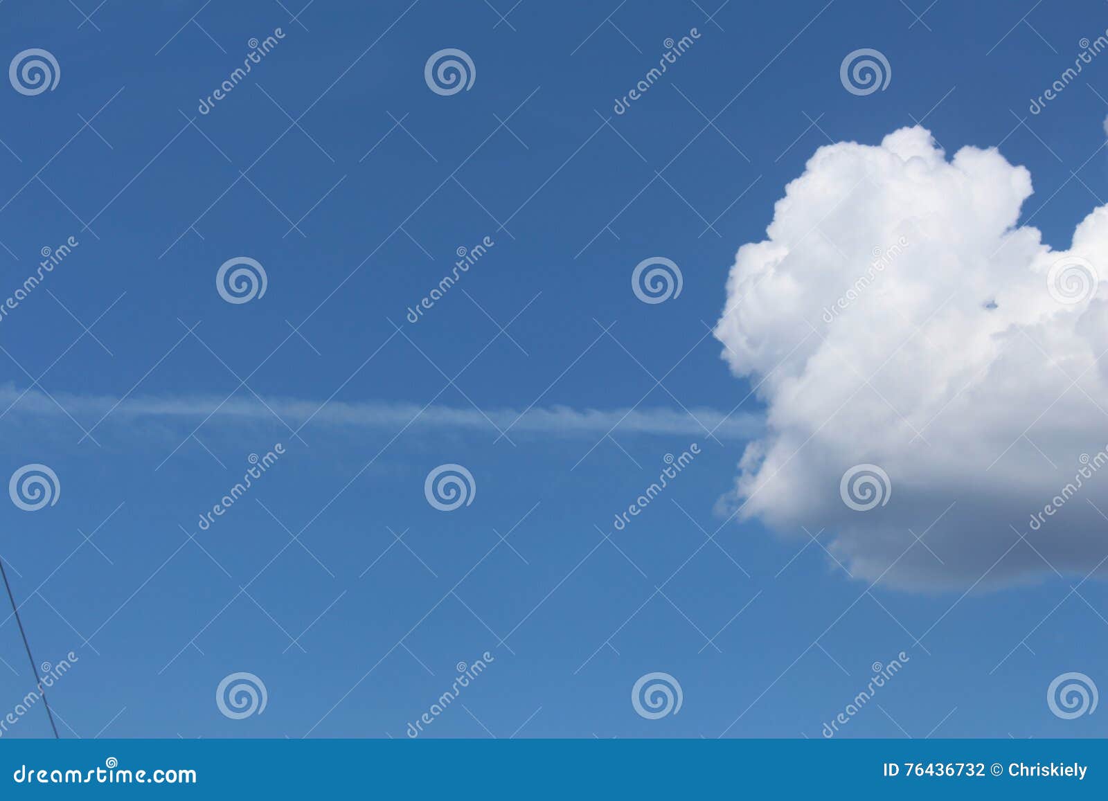 Formas de la nube foto de archivo. Imagen de revestimiento - 76436732