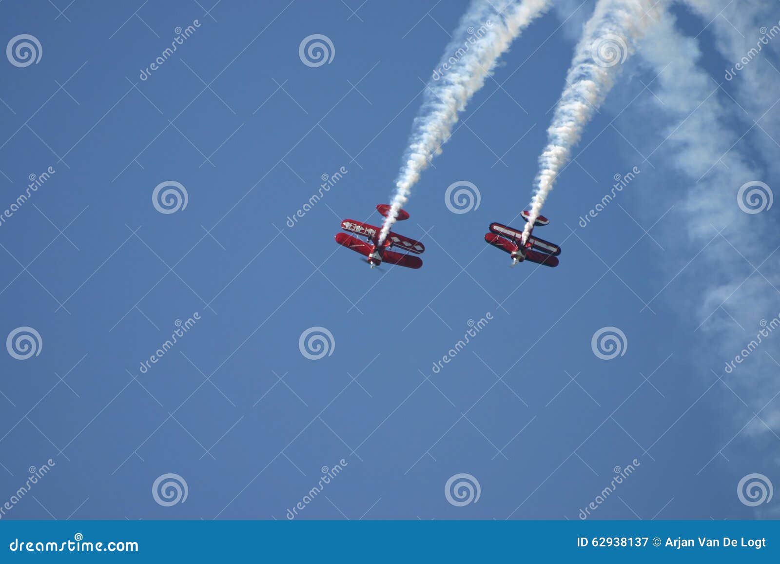 Formation of Biplanes editorial photography. Image of aircraft - 62938137