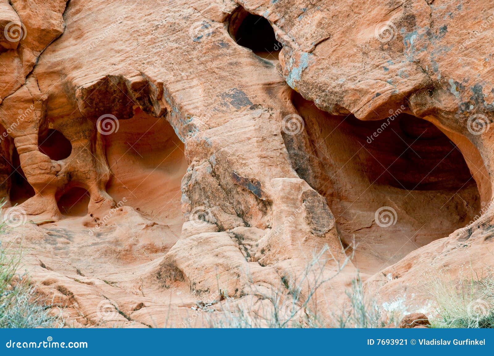 Formation De Roche Rouge Sur Le Mur De Gorge Image stock - Image du ...