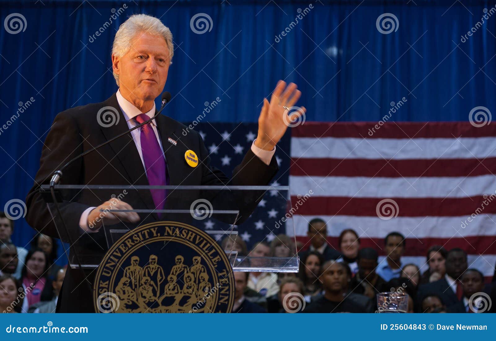 Former President Bill Clinton Speaks Editorial Stock Photo - Image of ...