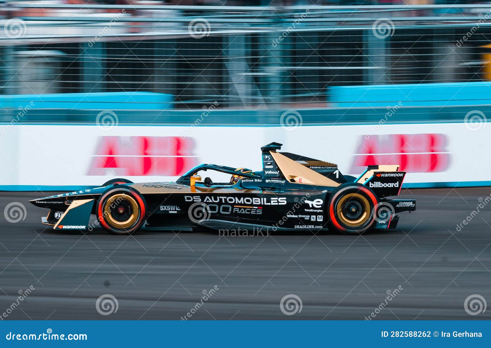 Formula e in circuit editorial photography. Image of circuit - 282588262