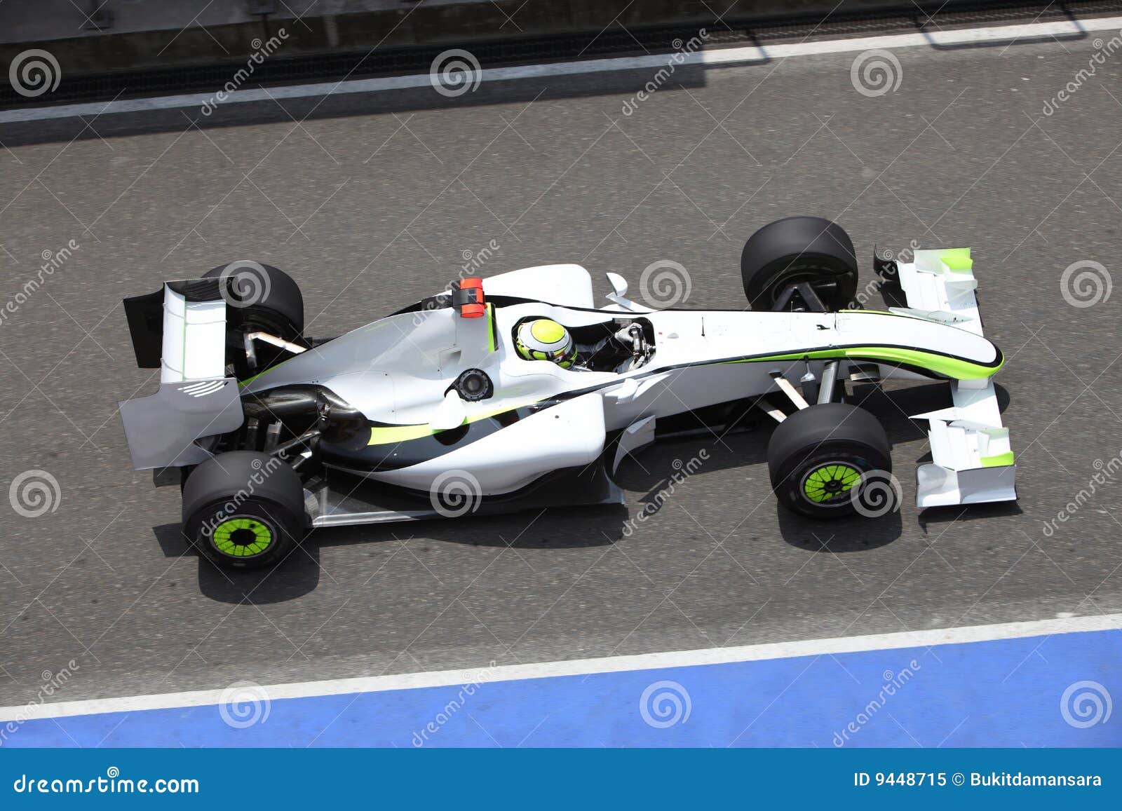 Formula One Car in racing stock image. Image of action - 9448715