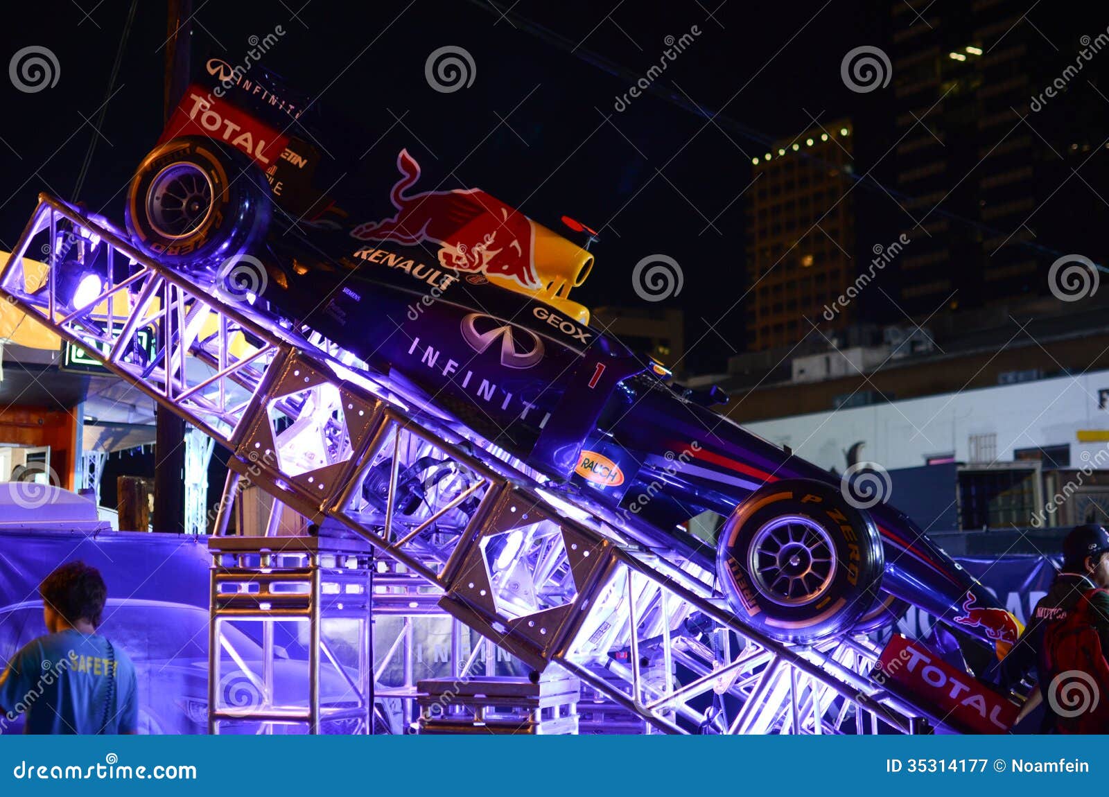 Formula One Racing Car editorial photography. Image of drive - 35314177