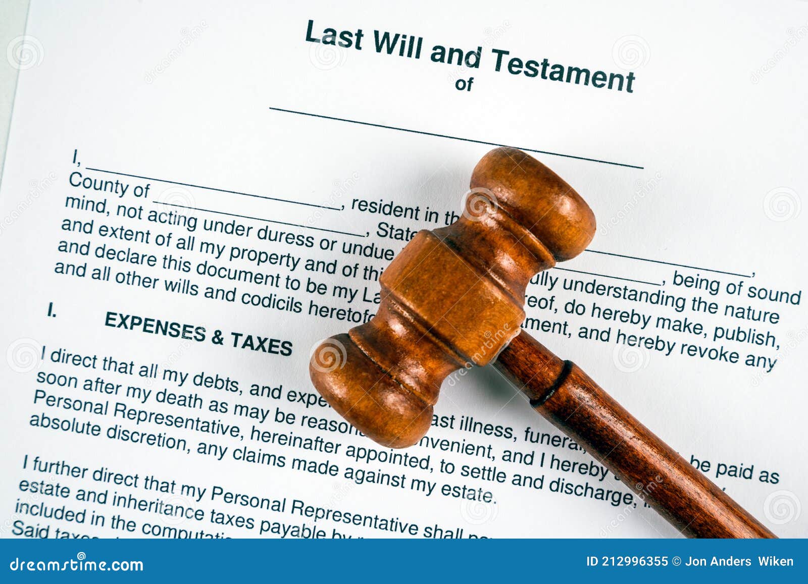 Formulario De Documento De Testamento Y Testamento Imagen de archivo ...