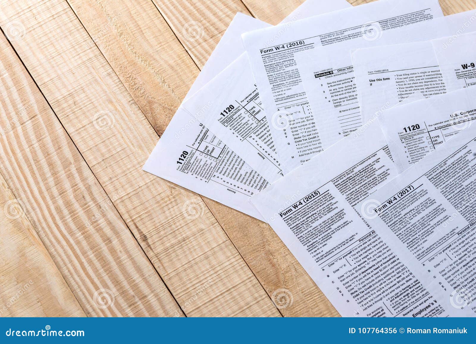 Formulario Impreso 1120 En El Papel Foto editorial - Imagen de renta ...