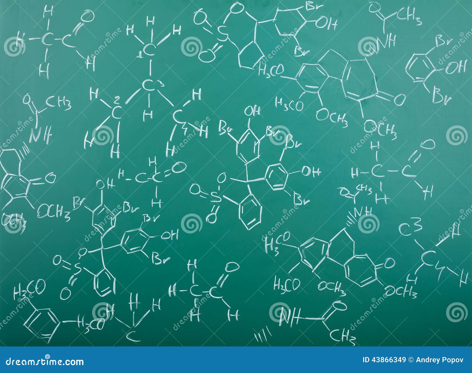 Formule Chimiche Organiche Sulla Lavagna Immagine Stock - Immagine di ...