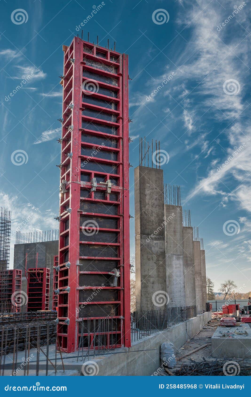 Formwork for Columns in Residential Stock Photo - Image of concrete ...