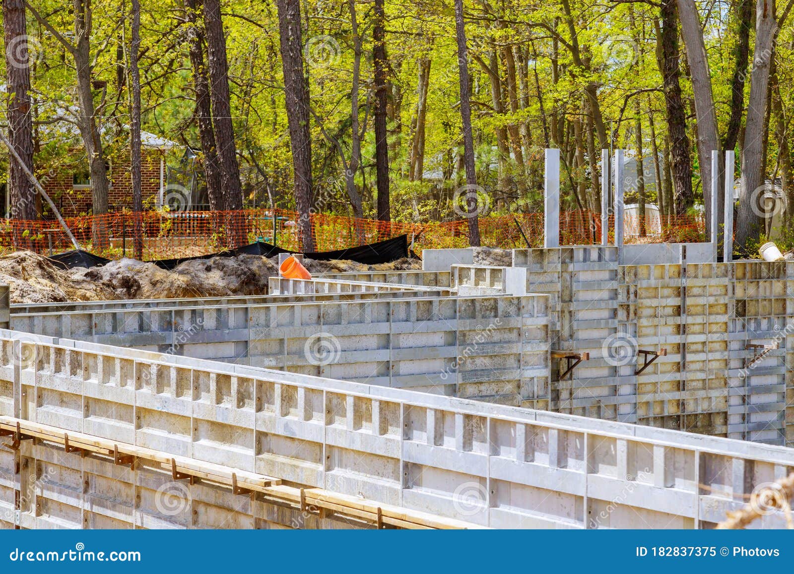 Formwork Concrete Stock Photo | CartoonDealer.com #94051608