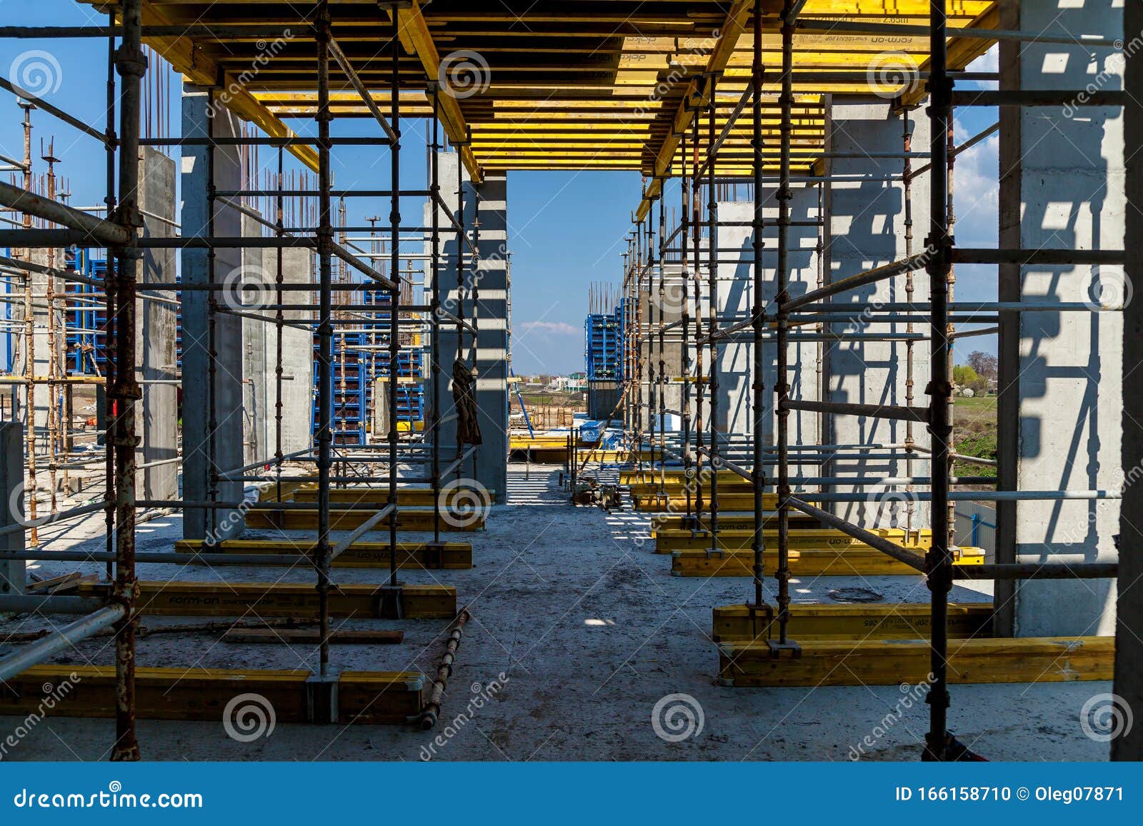 Formwork of Concrete Structure Columns Stock Photo - Image of curb ...