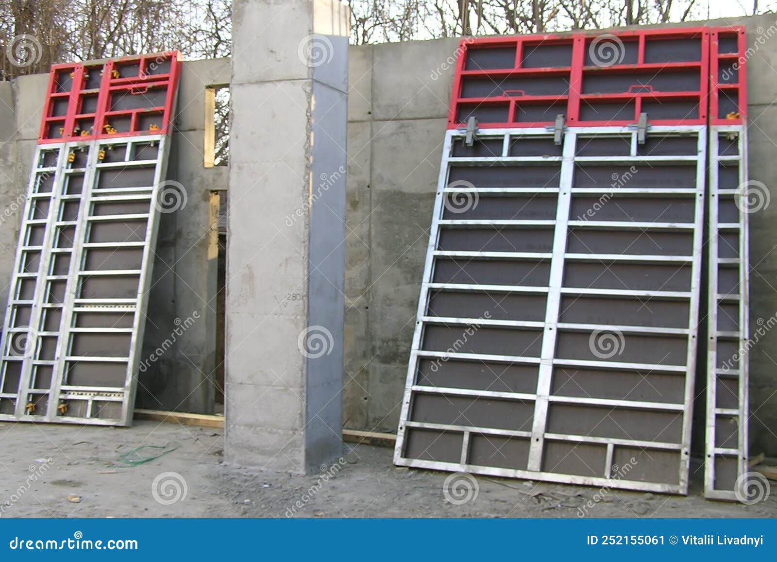 Formwork Panels And Clamps In Industrial Royalty-Free Stock Photography ...
