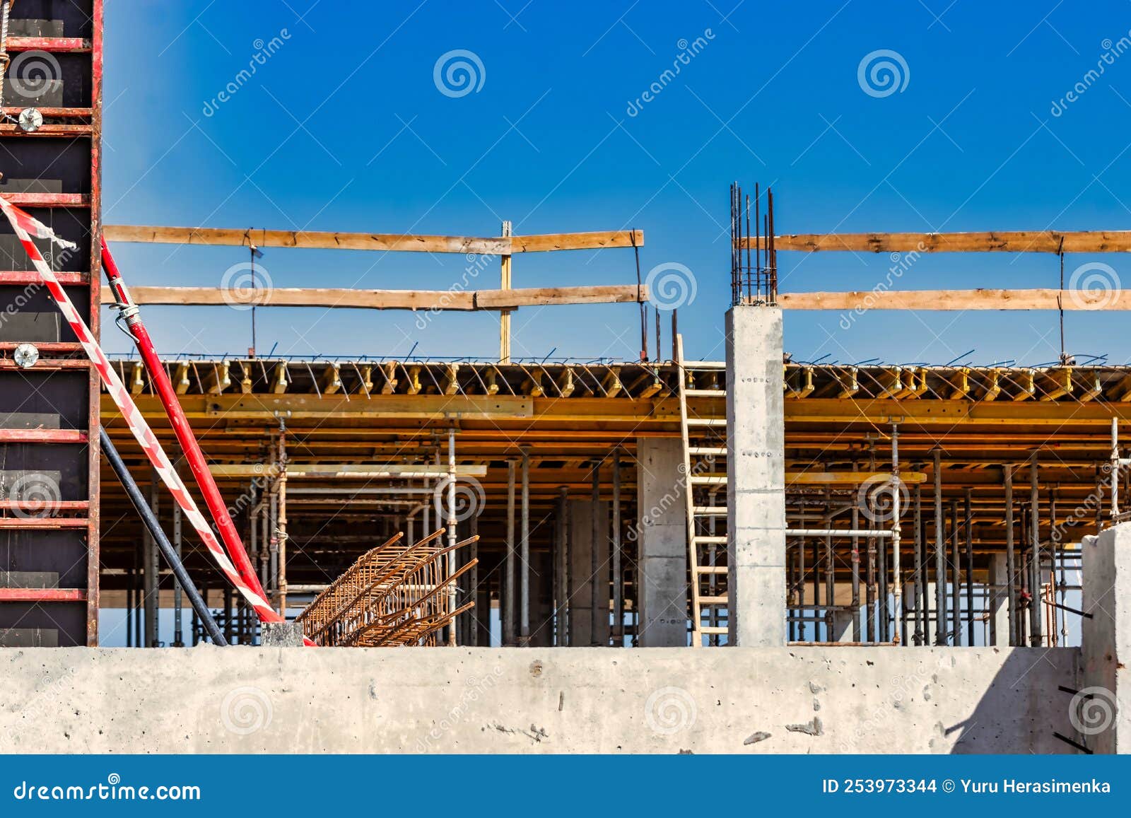 Formwork for Pouring the Second Floor of a Monolithic Building ...