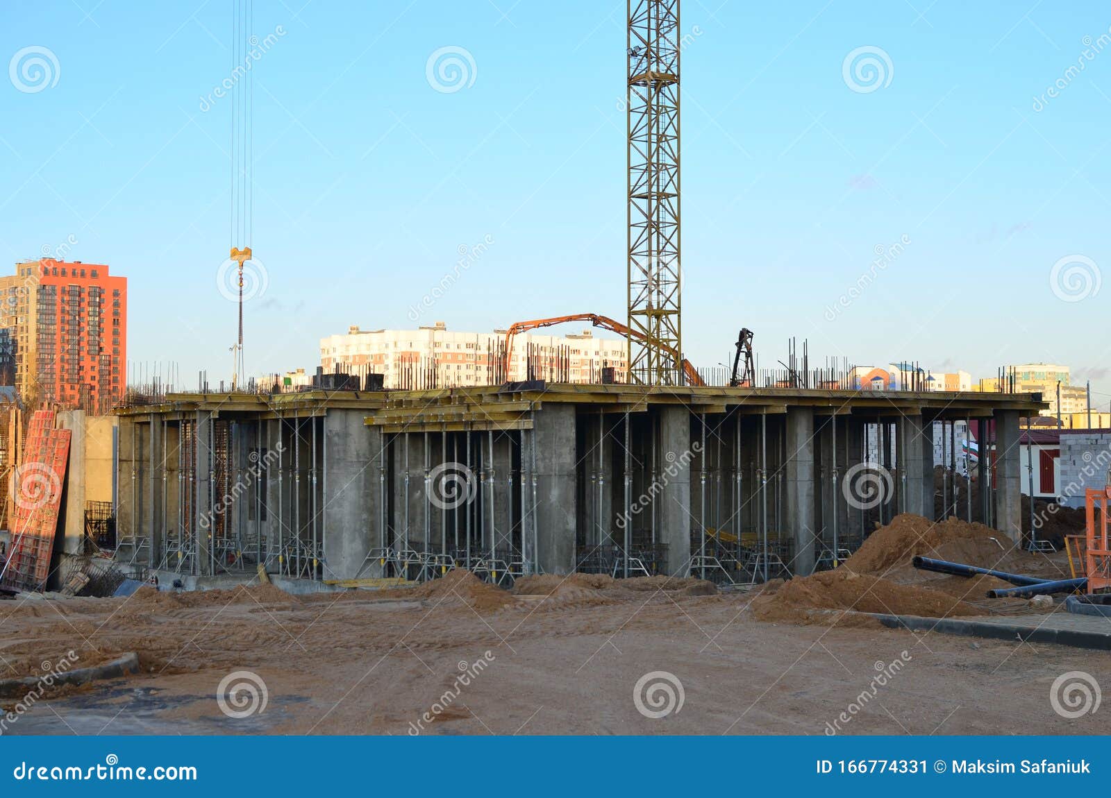 Formwork Solutions for Reinforced Concrete Construction in the during ...