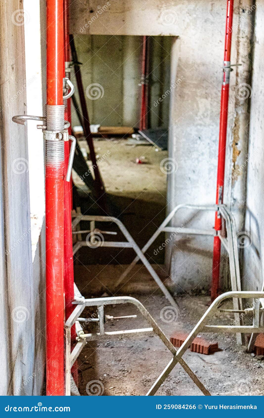 Formwork Supports The Second Floor Of A Monolithic Building ...