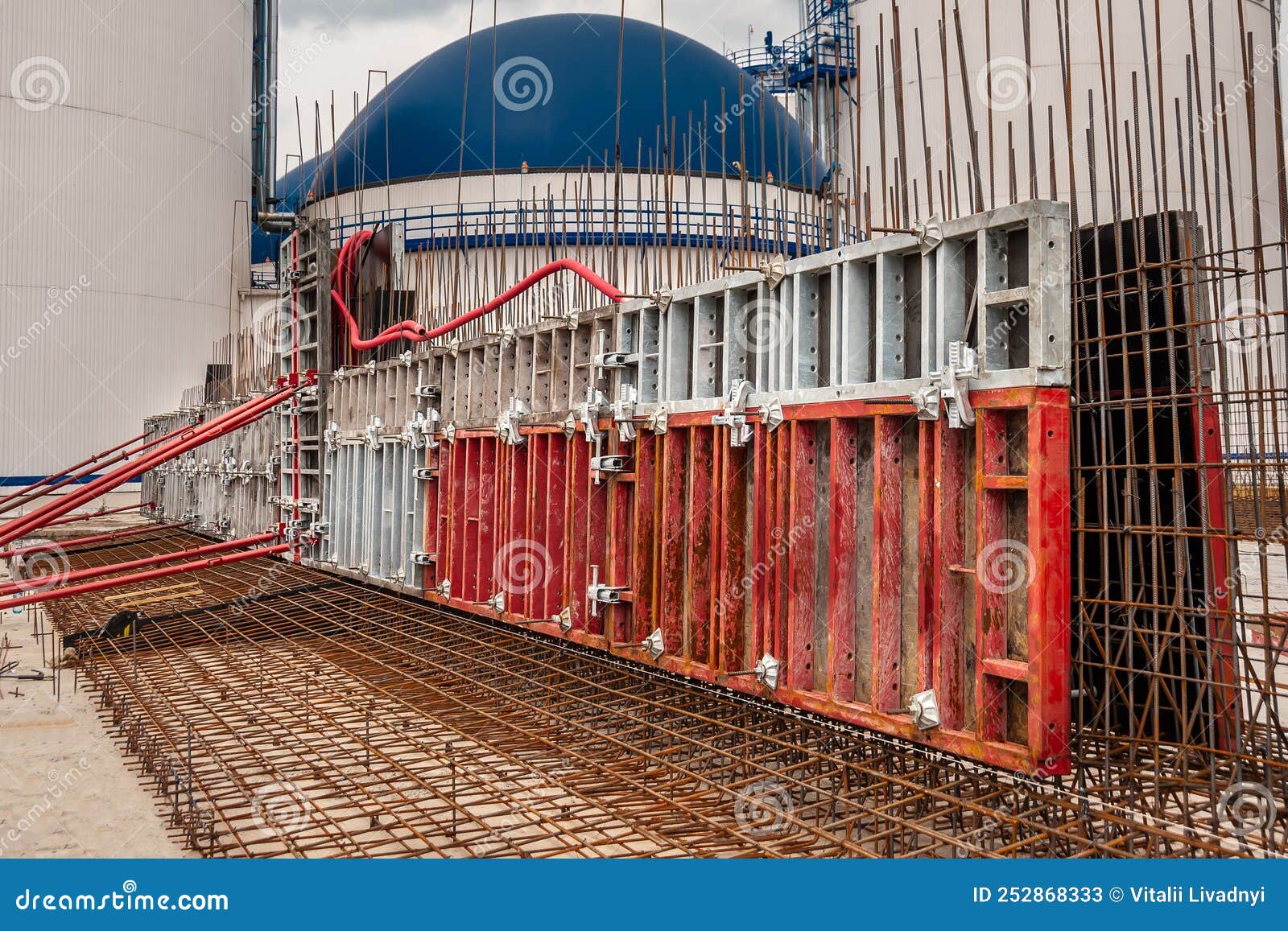 Formwork of vertical walls stock image. Image of contractor - 252868333