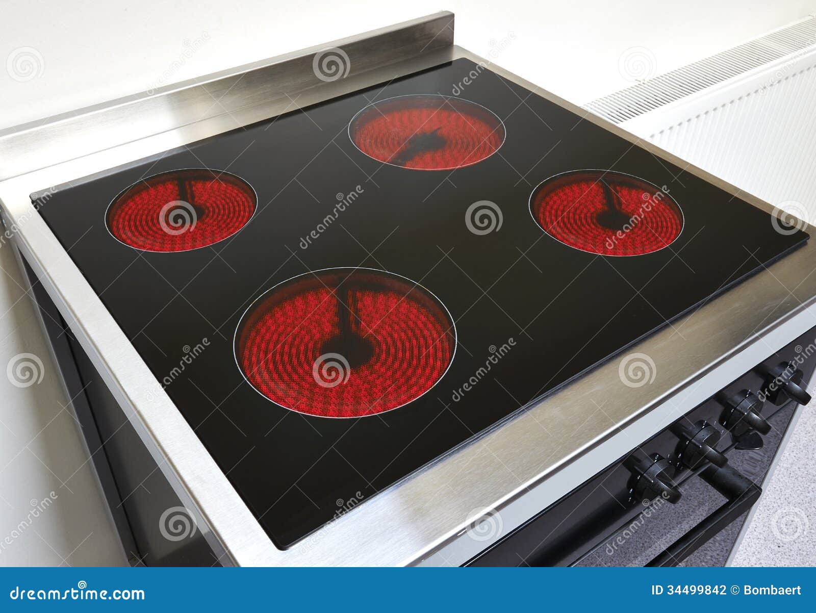 Fornello in Una Cucina Moderna Fotografia Stock - Immagine di ...