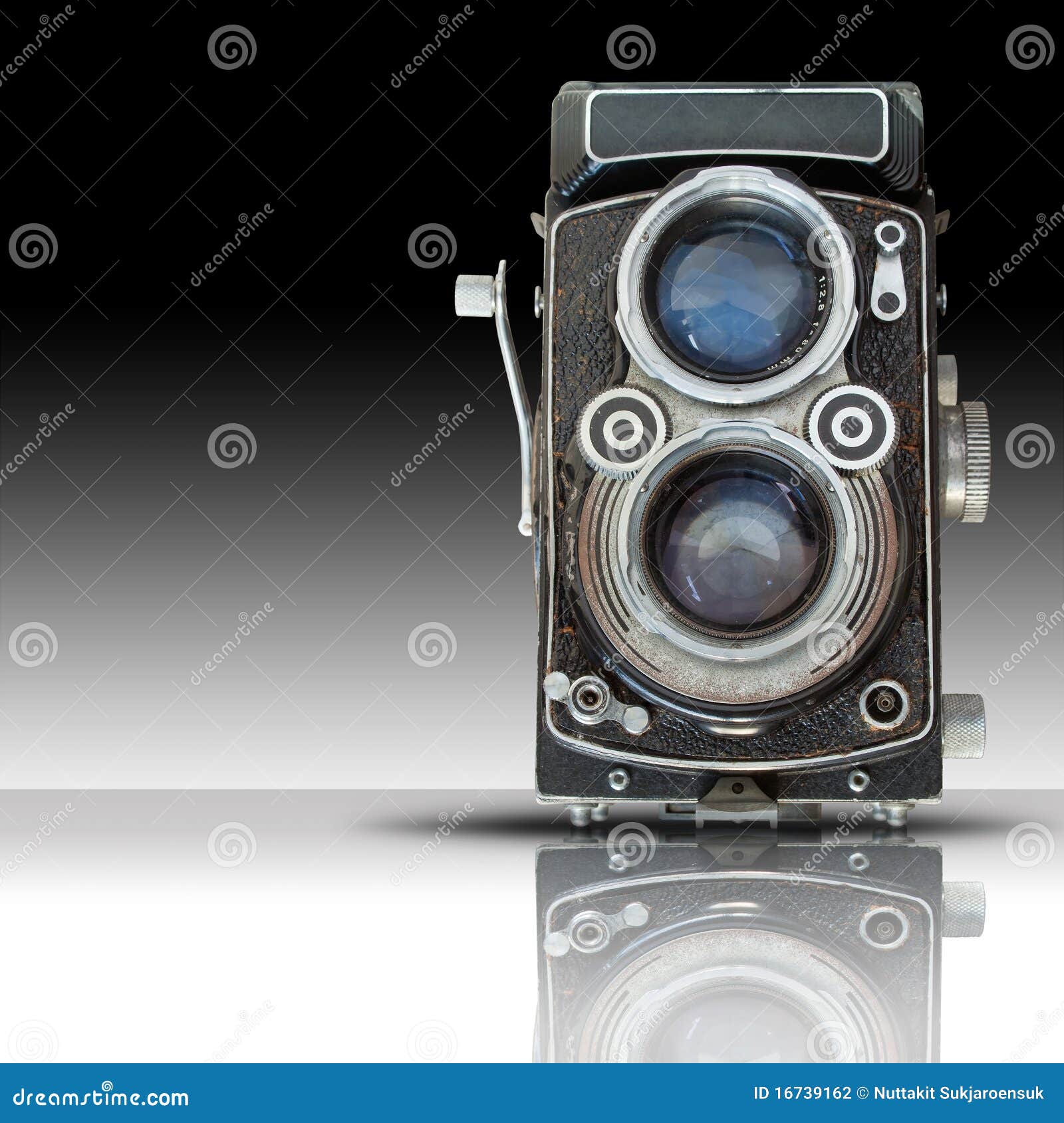 Fornt of Old Twin Lens Reflect Camera Stock Photo - Image of twin ...