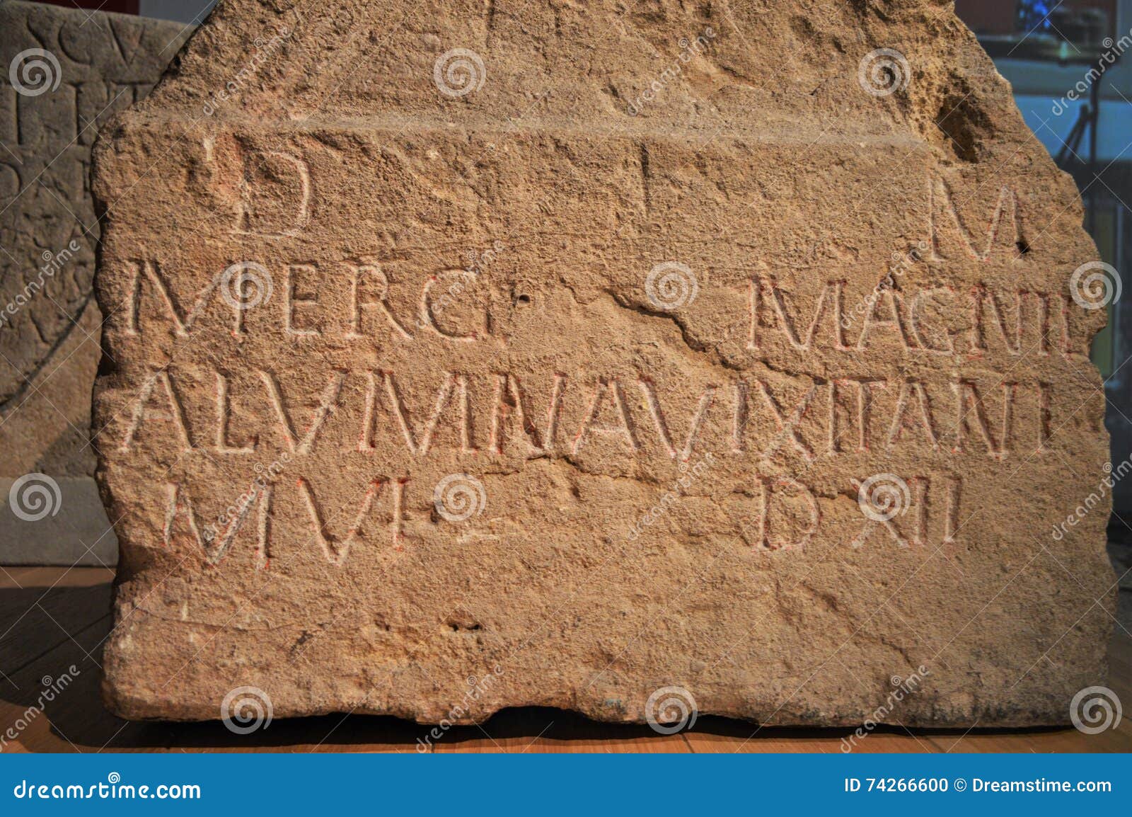 Forntida Roman Tablet arkivfoto. Bild av lopp, gammal - 74266600