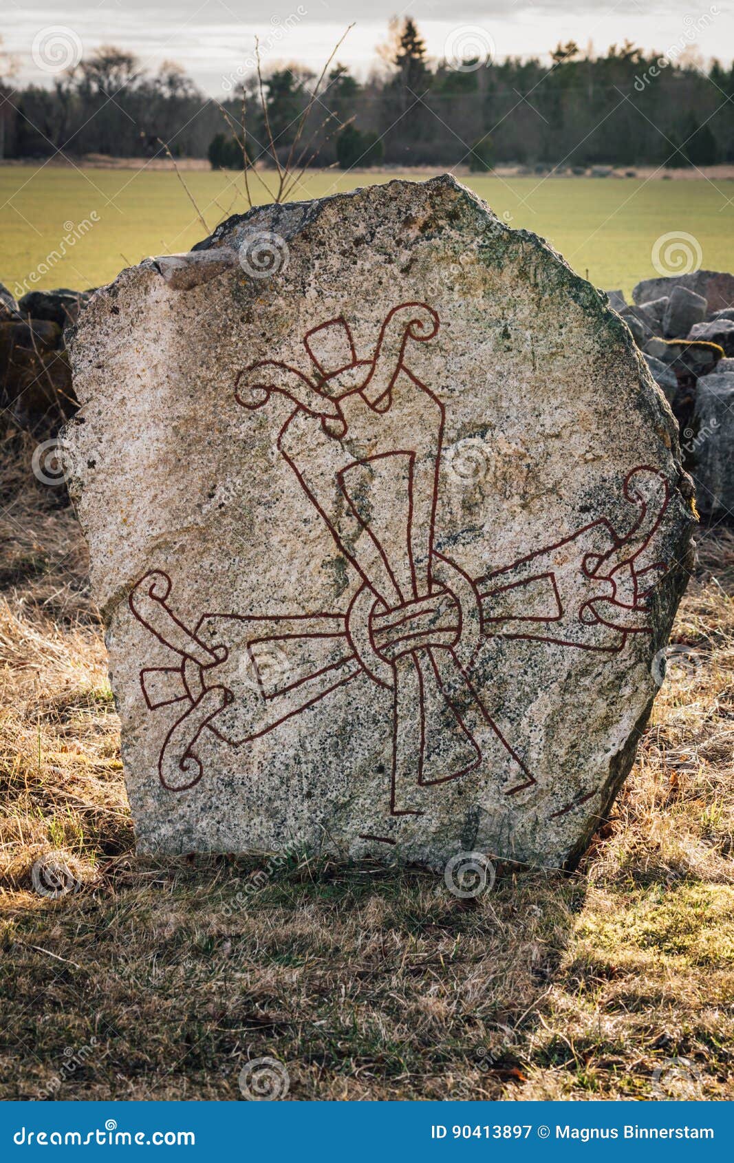 Forntida runsten fotografering för bildbyråer. Bild av skyddsremsa ...