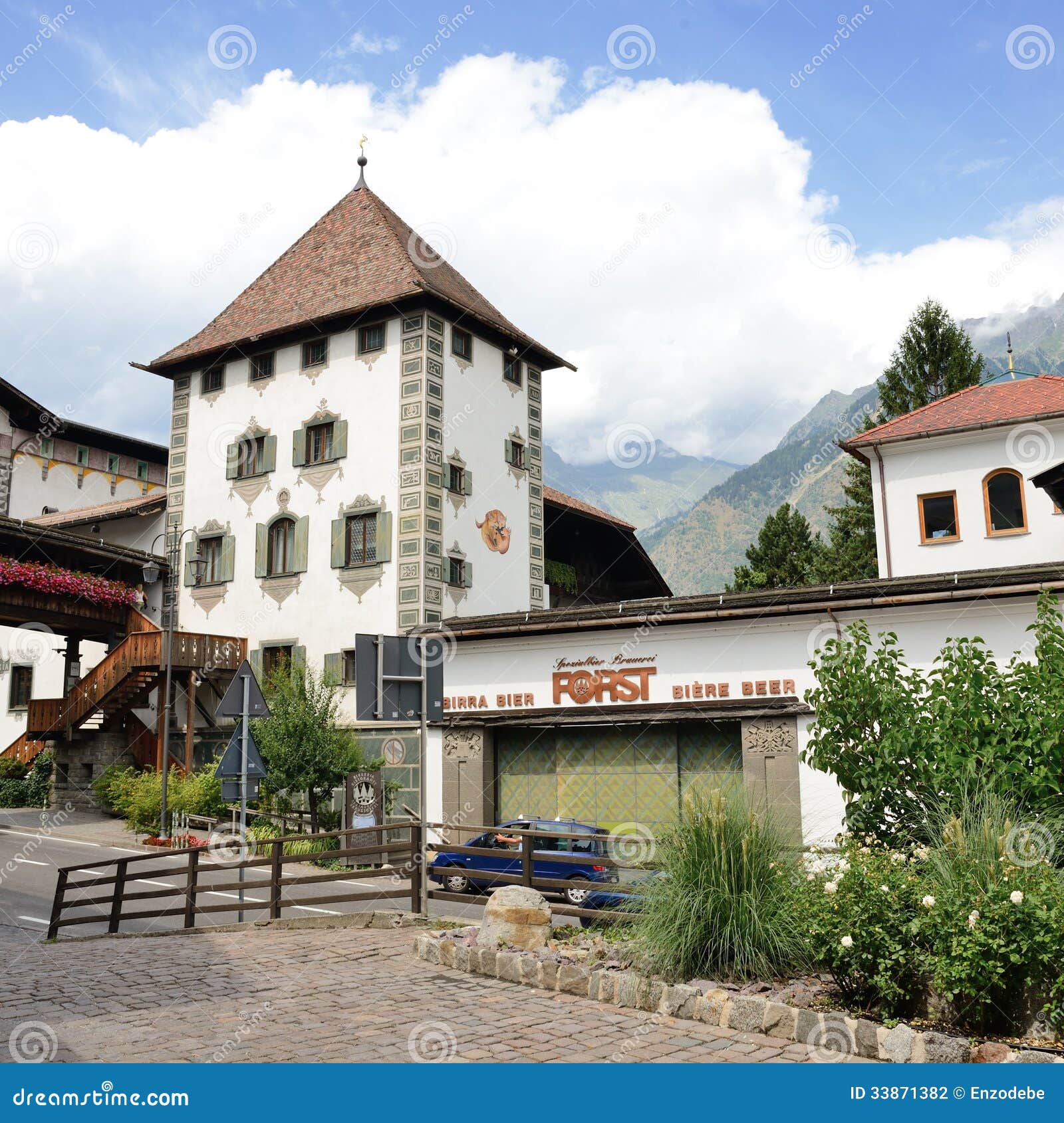 Forst beer editorial photography. Image of algund, malt - 33871382