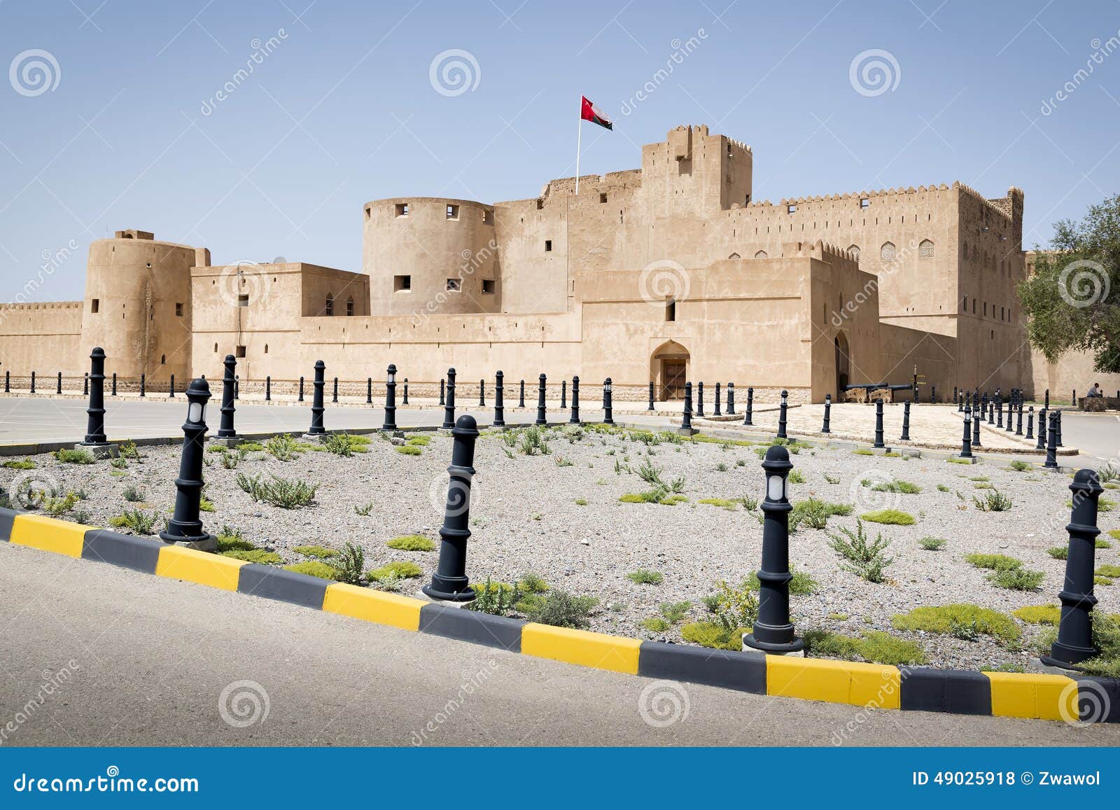 Fort al Jabreen stock photo. Image of mountain, sultanate - 49025918