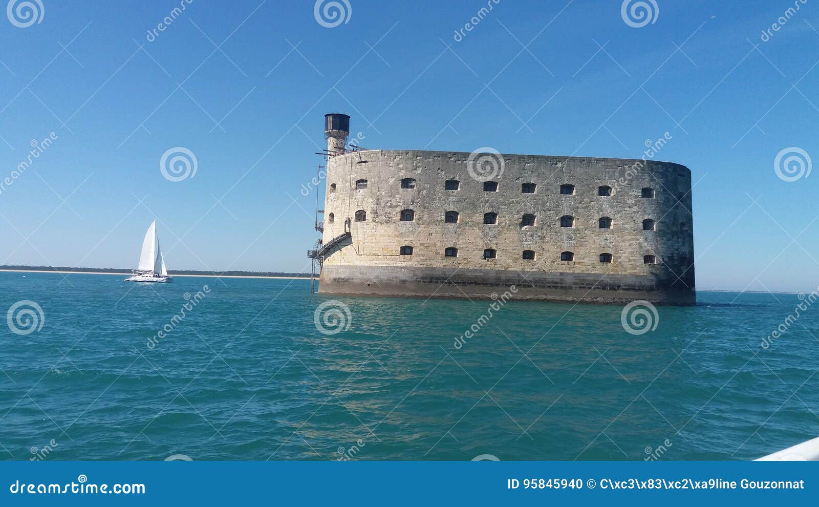 Fort Boyard editorial image. Image of fort, atlantic - 95845940
