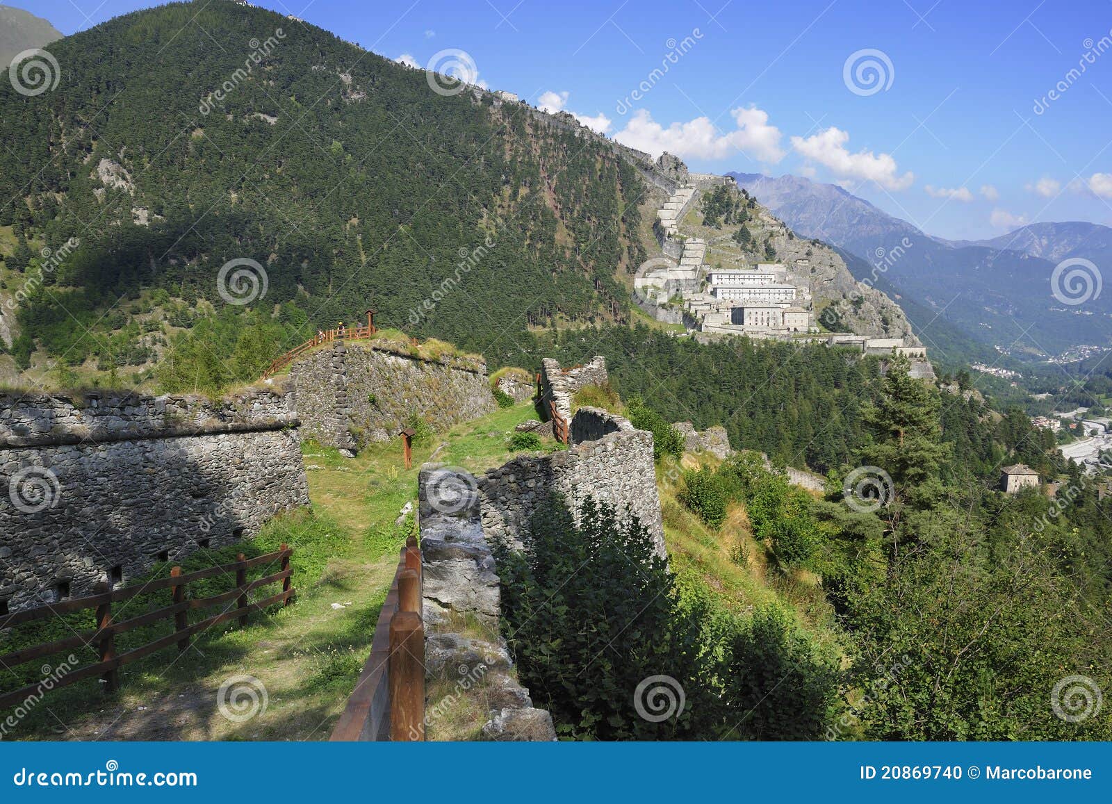 Fort Mutin (1694) stock photo. Image of europe, guns - 20869740